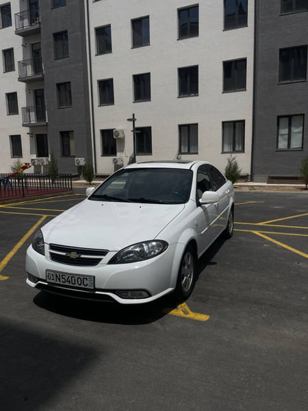 Lacetti Gentra 2019 avtomat full