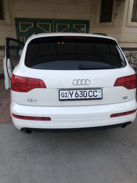 Продается AUDI Q7