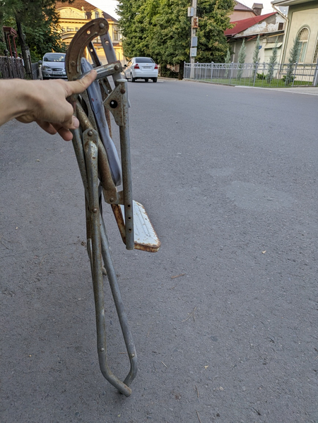 Стульчик детский складной