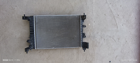 Kobalt radiator yaxshi holatda koʻp yurmagan
