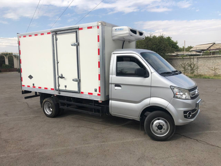 Changan sotiladi refrejirator рефрежиратор 3 тонна