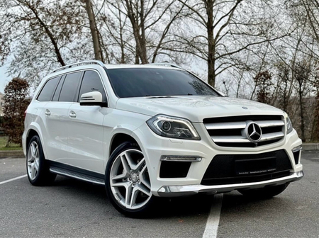 Mercedes Benz GL500 W166