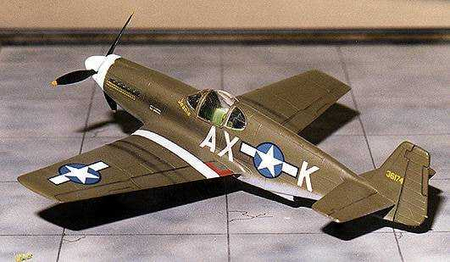 Сборная модель самолета Ил-2 (МОДЕЛИСТ. 1/72).