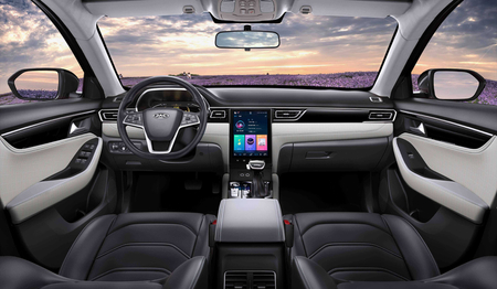 JAC J7 lift-back ихчам автомобил энди сотувда мавжуд.