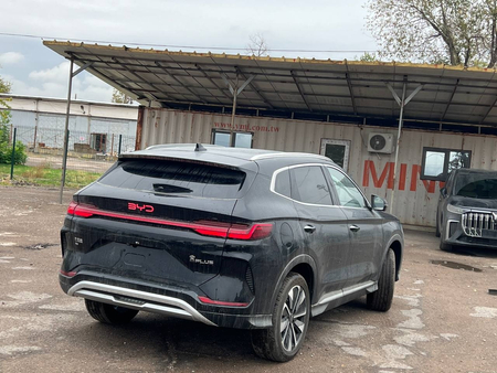 BYD Song plus Chempion 2025 restyling 605 full elector