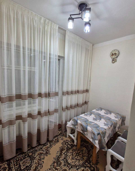 Сдается в аренду 2в3/1/5 на м-ве Ахмад Югнаки (Ориентир 250 Школа)