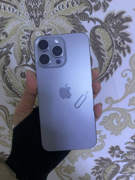 IPhone 15 PRO MAX