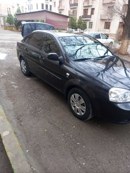Lacetti 1.8L Автомобиль 2012год идеал холатда