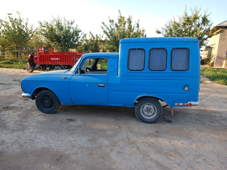 Furgon moskvich sotladi