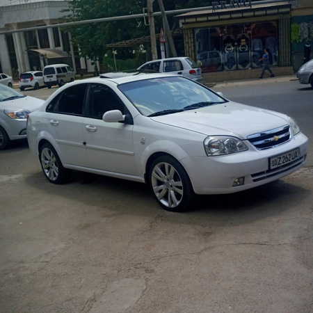 Lacetti 1.6 avtamat naxt. Yoʻki arenda
