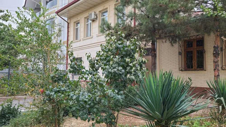 срочна ГОРИТ аренда 4 комнатная Участка на ул. Саламатина ID SH 461