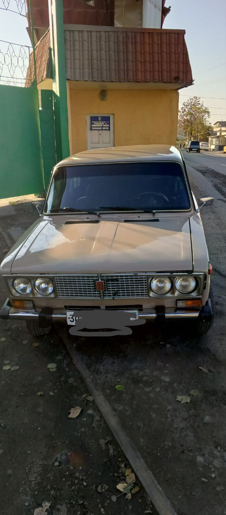 Автомобил сотилади 2106