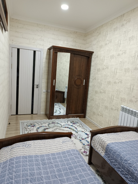 Своя! Сдается в аренду 3/5/8 Яккасарай, бывш.рест.Барбарис.