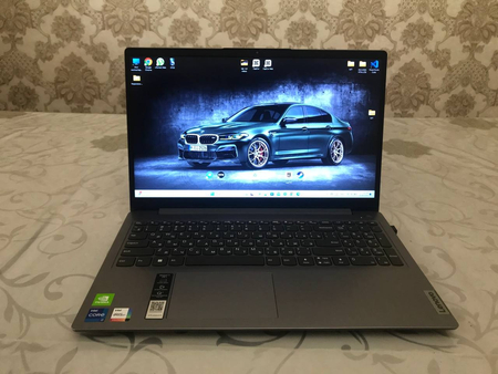 Lenovo I pad 3 sastayanasi zoʻr yangidek