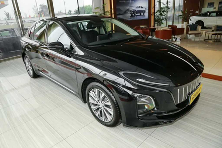 Совершенно новый электромобиль HONGQI EQM5 450KM/500KM