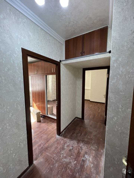 (К126081) Продается 5-ти комнатная квартира в Мирабадском районе.