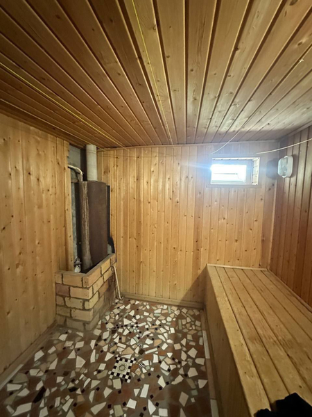 Продам Дом по ул.Кизилсув ,Чайхона Салом