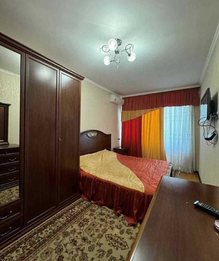 Срочно продается 4/4/4 квартира на Ц-1  ор-р:Экопарк