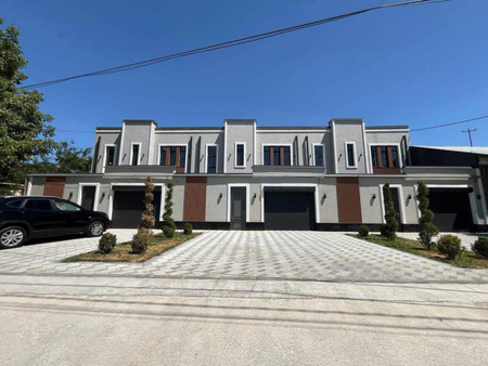 Продается Евро дом Ор-р: Саламатина 180м2
