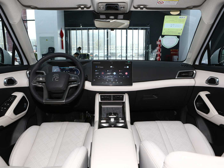 BYD yuan up 401 km (+hude up display)