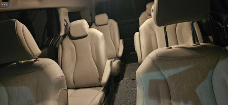 Kia Carnival 3.5  9 seats