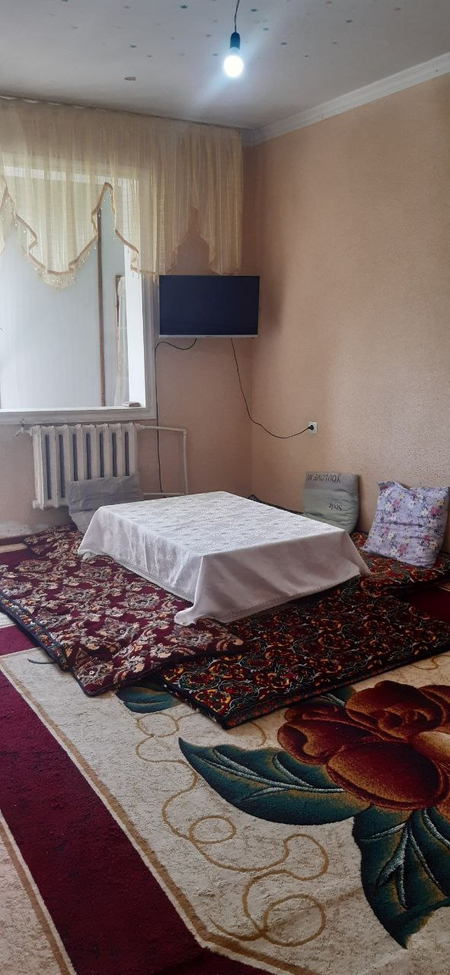 Продаю 1 ком квартира на 4 этаже 4 этажного дома. Авиосозлар 4