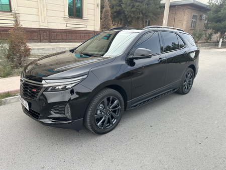 Срочно продаю машину Chewroler Equinox Full 2023 года! Пробег 17878км