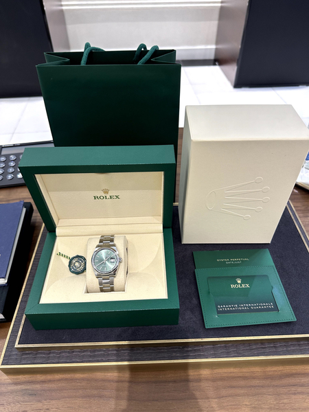NEW Rolex Datejust 36 mm Steel 126200