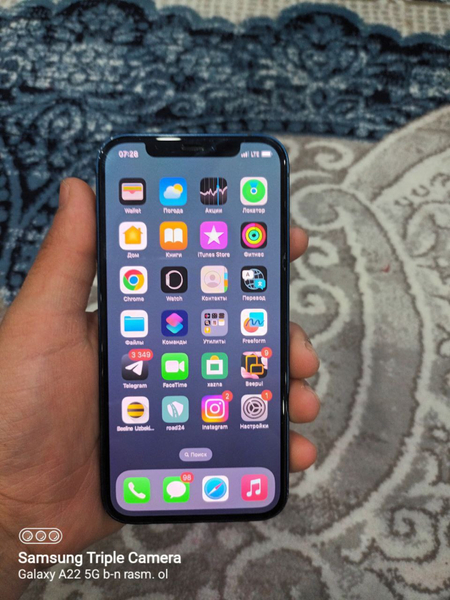 iPhone 12 с гарантиа 64гб