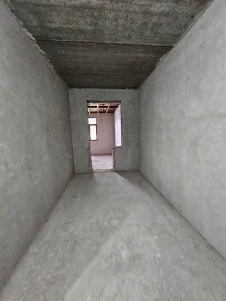 6 xonali qilingan 105m² 1-qavat sotiladi.