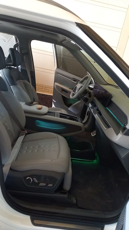 Срочно. Электромобил KIA EV9