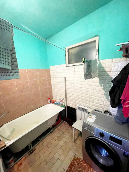 Продаю Квартиру Яшнабадский р-он Слонима-1. 2-ком в 3-х 4-этаж 4-этажн