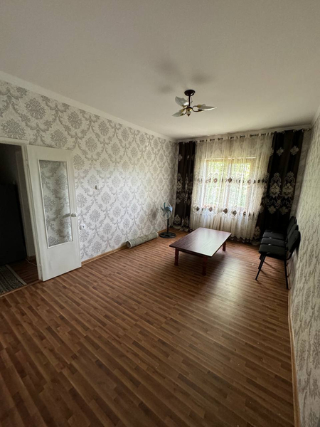 Сдается квартира на Юнусабаде 17 квартал 1 ком