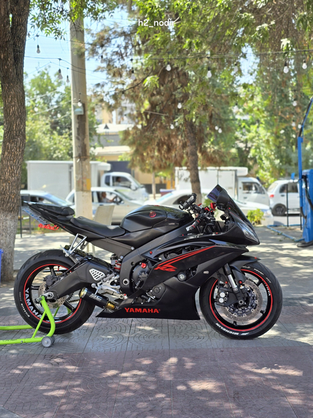 Сотилади Yamaha R1 2009
