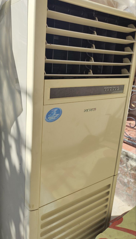 Срочно продам кондиционер колоник Gree 24