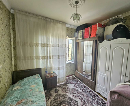 Toshkentda kvartira zudlik bilan sotilmoqda 4/5/5 Shayxantoxur (J2705)