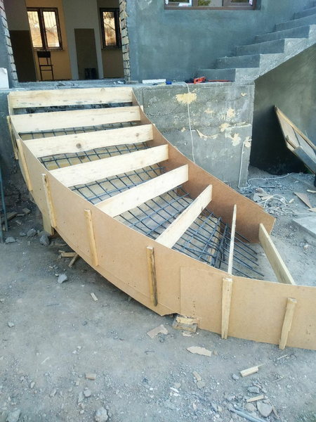 Zinalar hizmati beton