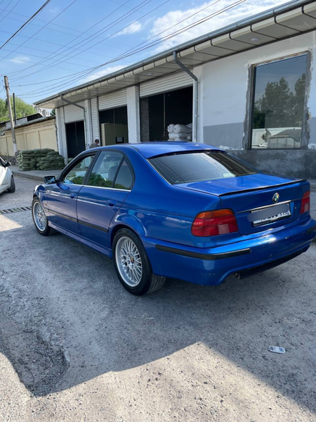 Bmw E39 без/д продается!