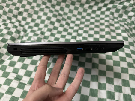 Игровой ноутбук Sager(USA), i7, 16 gb, RTX 2060, 1TB SSD, 15,6 (144Hz)