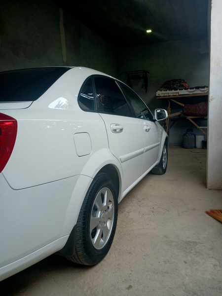 chevrolet gentra avtomat sotiladi