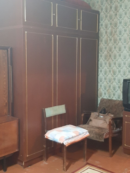 Продаю Квартиру Яшнабадский р-он Авиасозлар-2. 1-ком 2-этаж 4-этажном