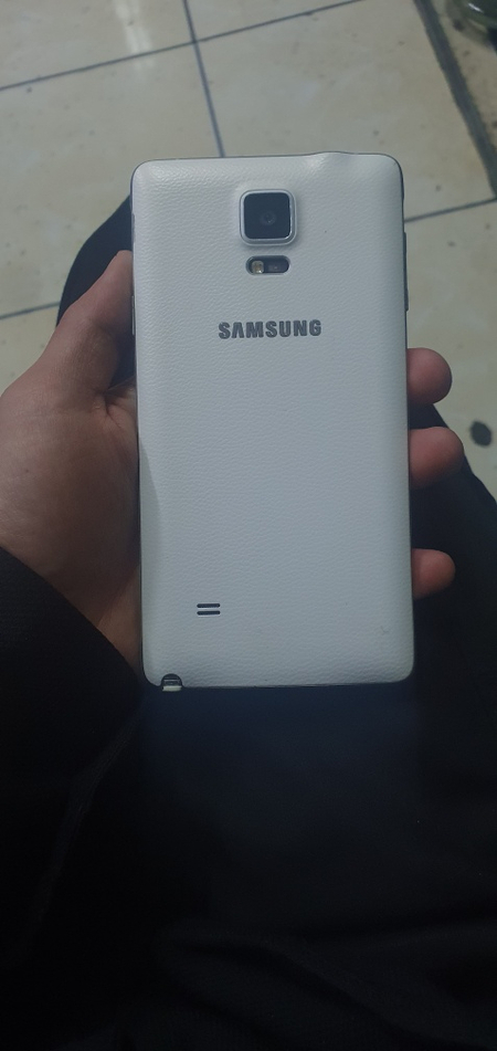 SAMSUNG NOTE 4 Хорошем состоянии  8 GB ram  32 память