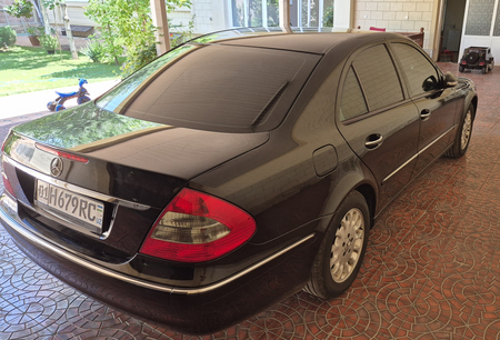 Mercedes w211 E320