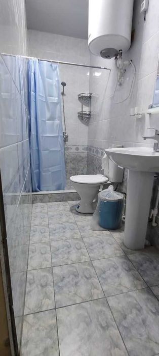 Аренда домика на земле 
массив Максим горький 2ком