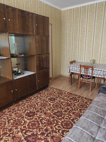 Продаю 1 комн. Авиасозлар