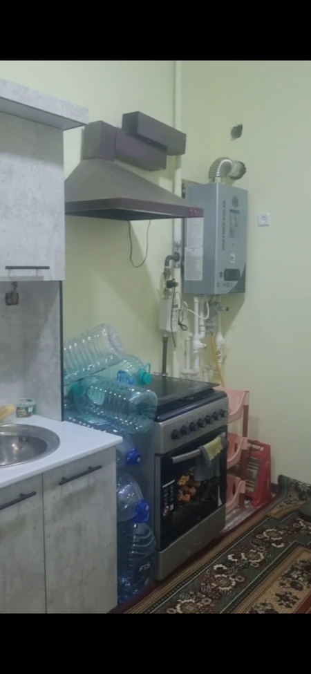 Tezda 1 xonalik kvartira sotiladi. Lifti bor iwlaydi lifting jetonlik