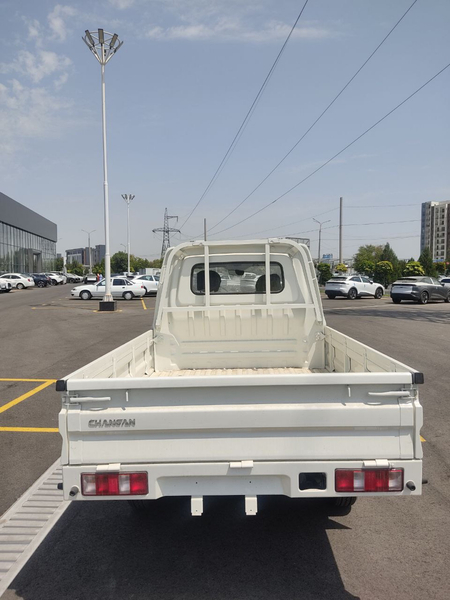 Changan XK-2  4 eshik 2 ta kabinkali .