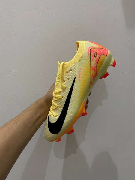 Сороконожки и Бутсы Nike Air Zoom VZR