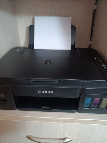 Продается принтер 3 в 1 Canon PIXMAG2400

принтер/сканер/копир.
