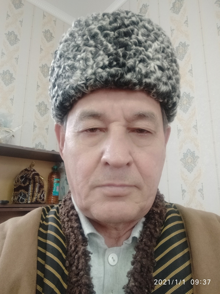 Шерозий, сур, каракул теридан янги тикилган папоқлар бор